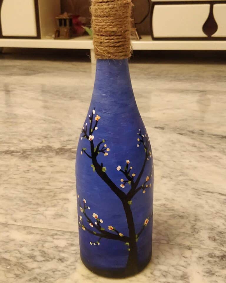 How to Paint Glass Bottle: 20+ Bottle Painting Ideas