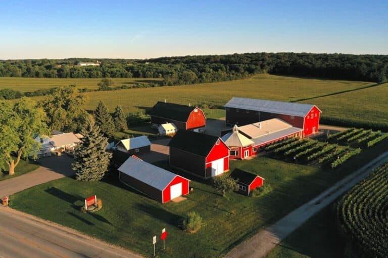 12 Best Wisconsin Wineries to Visit in 2023 - Coastal Wine Trail