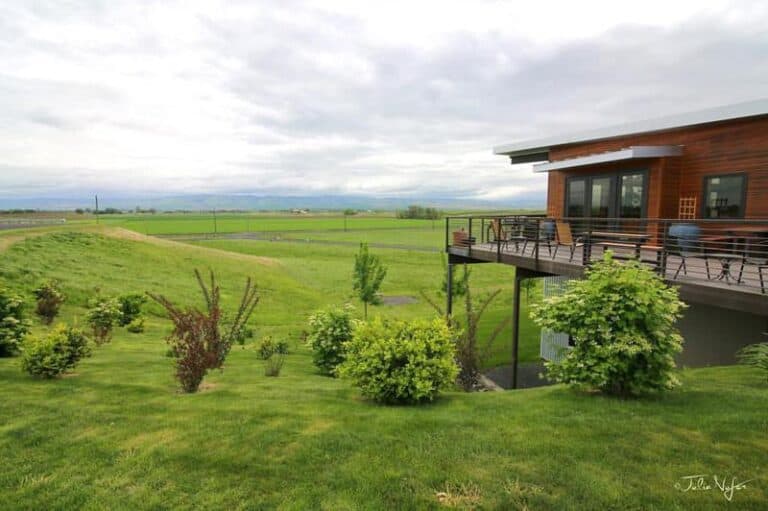 10 Best Columbia Valley Wineries to Visit in 2026
