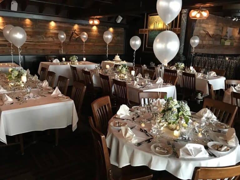 12 Best Restaurants in Cape Cod (2023 Update)